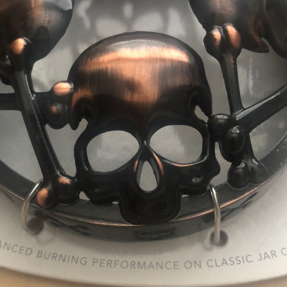 Yankee Candle | Accents | Yankee Candle Supersticious Skull Illuma Lid ...